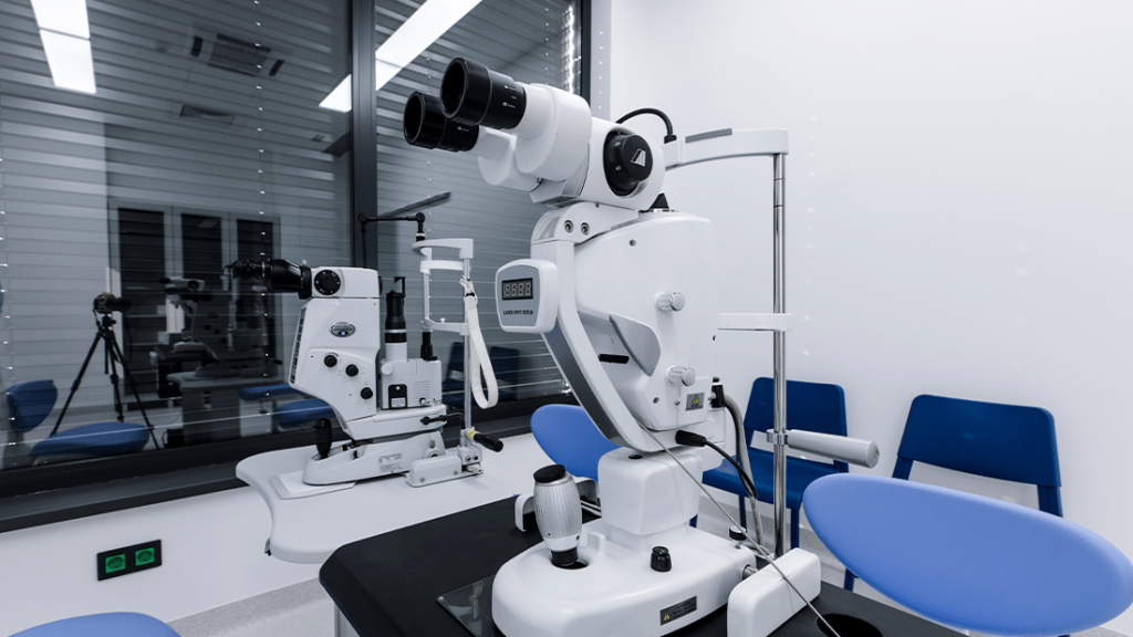 Operacija katarakte (mrene) po odličnoj ceni - Apolon Klinika